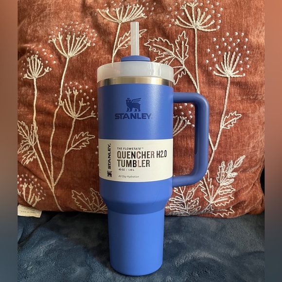 Stanley | Dining | New Stanley Flowstate Quencher H2 Tumbler 40 Oz Iris ...